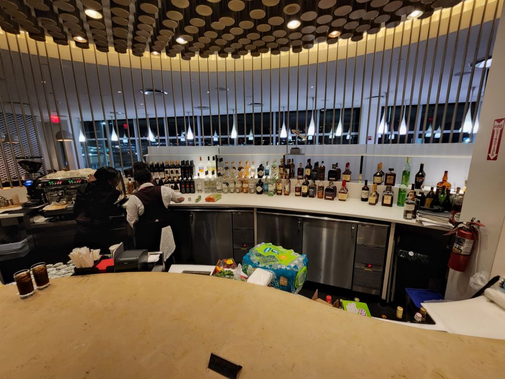 Trip Notes: Flying Business Class On An El Al Dreamliner From JFK To ...